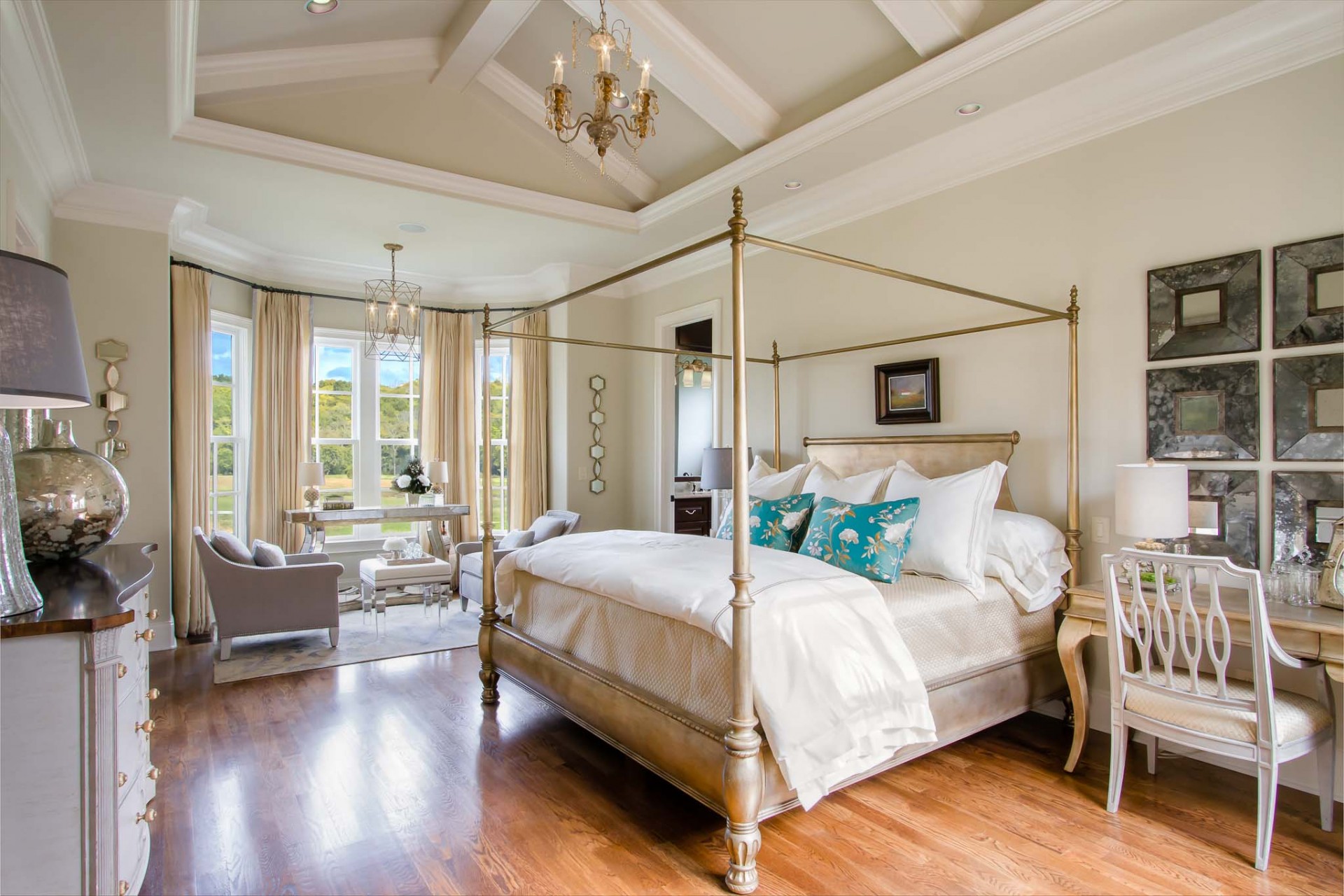 Bella Vita Interiors